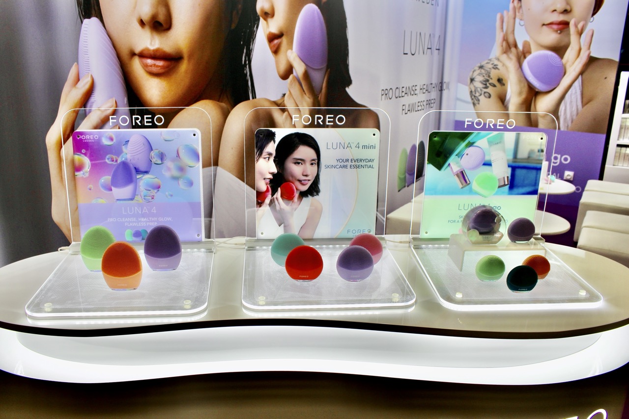 Foreo and FAQ debut with Wangfujing Duty Free in Hainan : Moodie Davitt ...