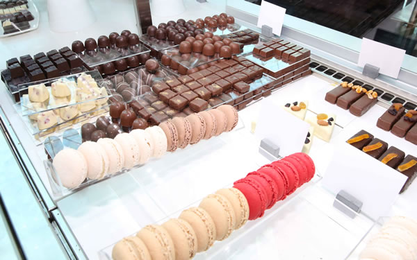 HMSHost opens Café Chocolat outlet at Dubai International Airport ...