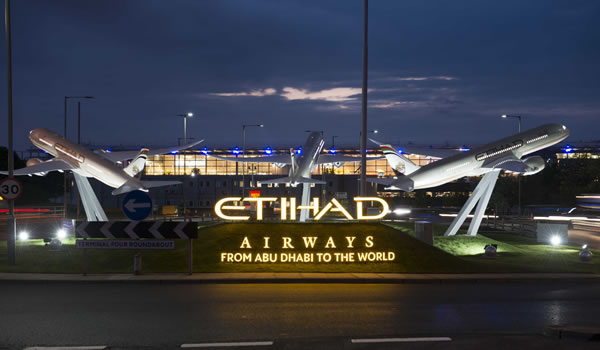 Etihad Airways celebrates ten years of service from London Heathrow ...