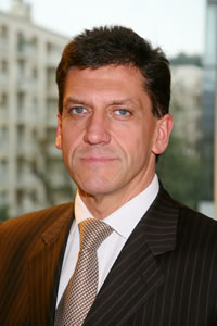 L’Oréal’s Eric Tarral calls for a fresh travel retail approach : Moodie ...