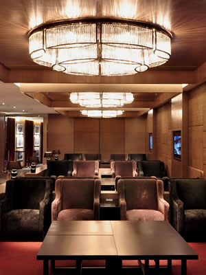 Plaza Premium celebrates opening of flagship lounge at HKIA : Moodie ...