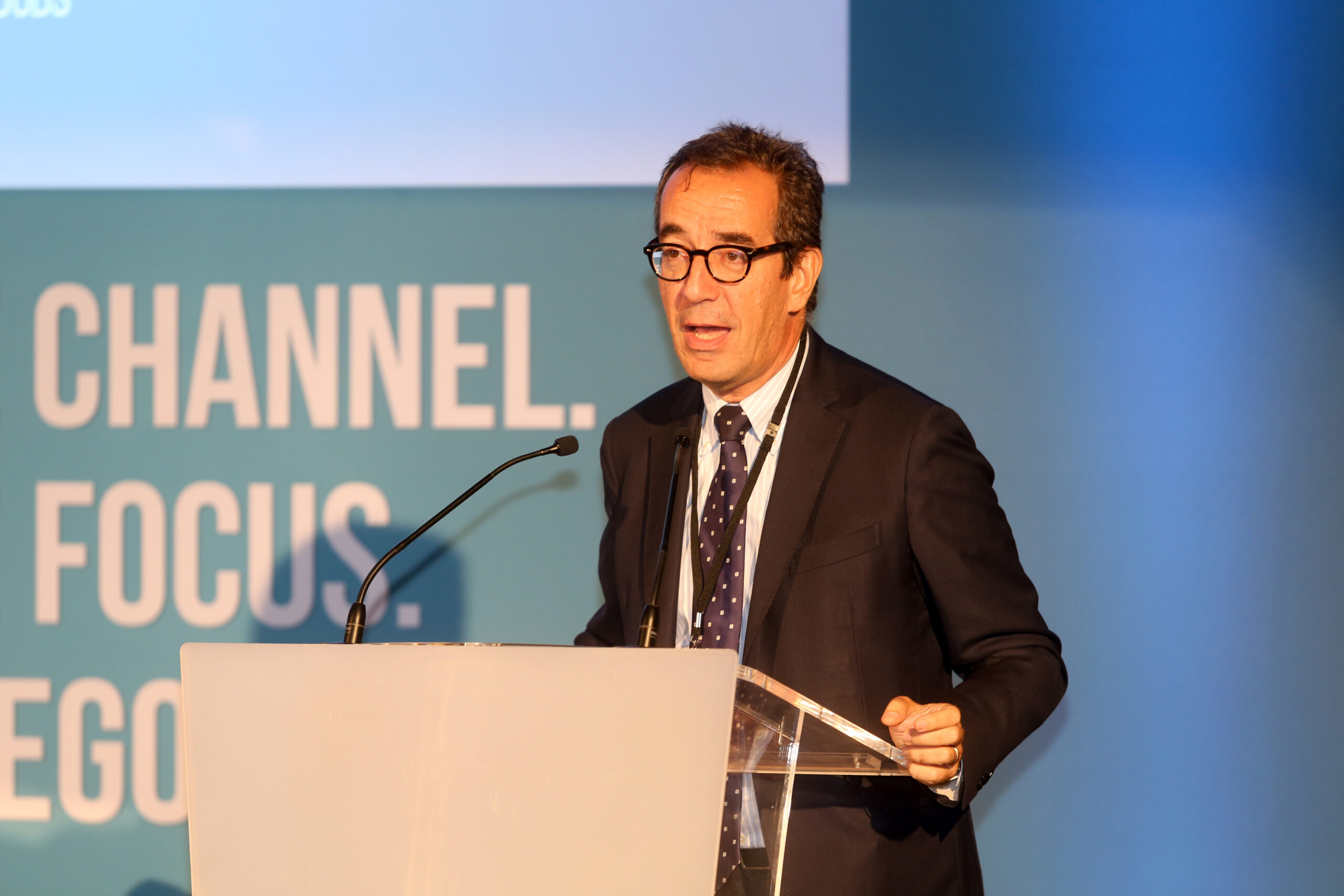 The Shilla Duty Free takes top retailer prize at Sunglasses Workshop ...