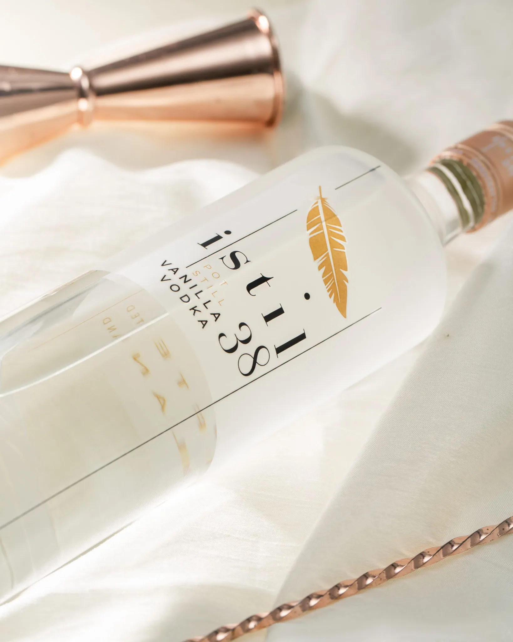 Sugarloaf Beverage aims high in travel retail with Irish vodka i-stil ...