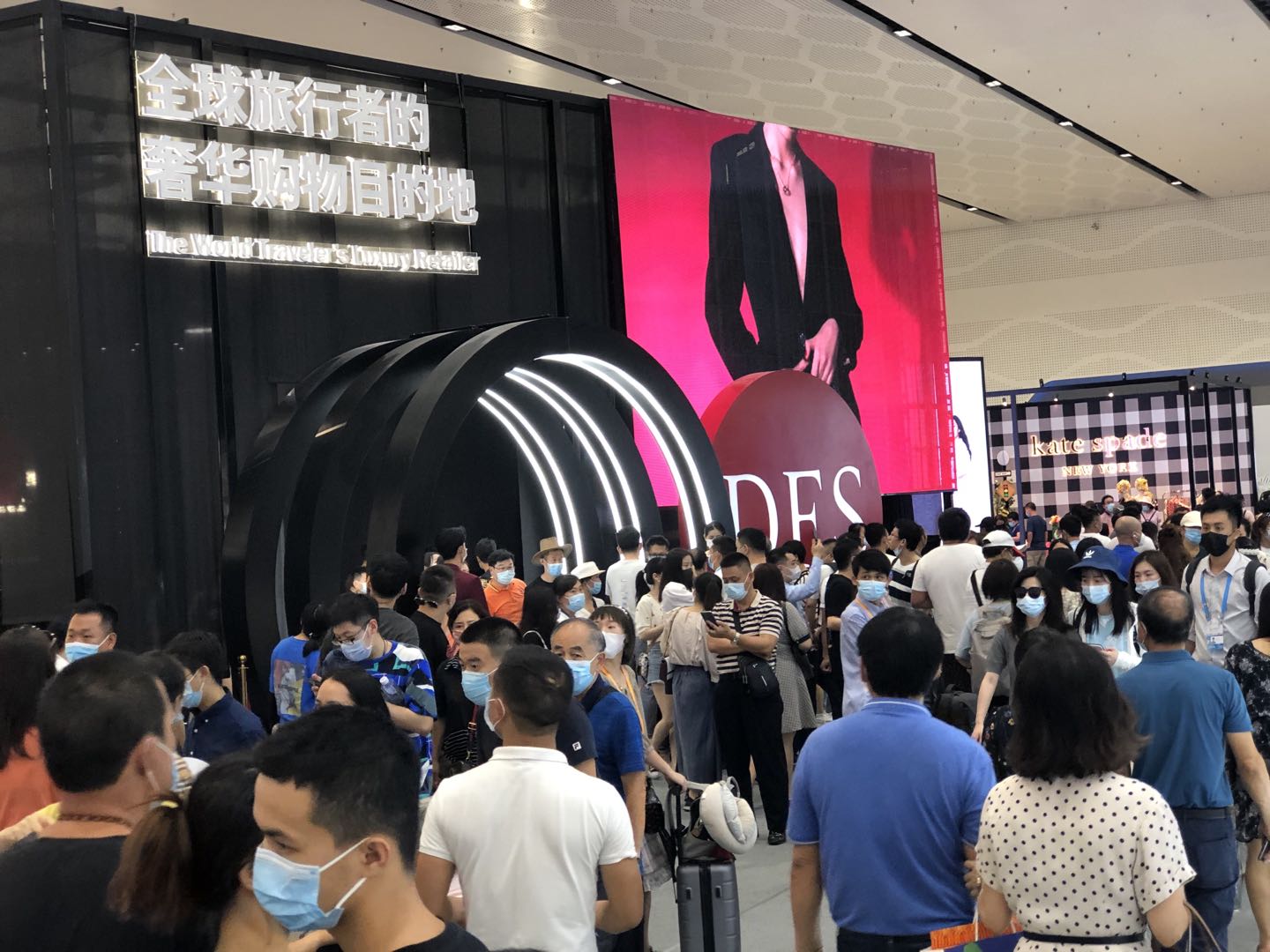 DFS creates a magical modern-day Merchant of Venice at T Fondaco dei ...