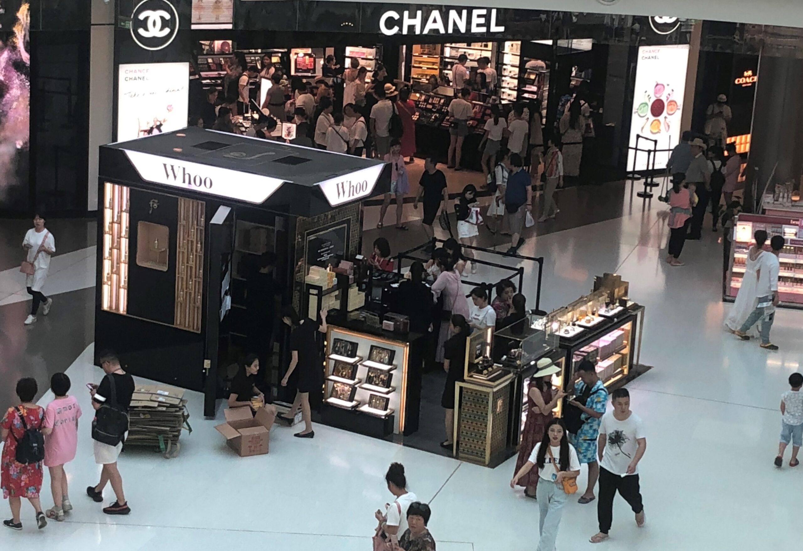 20/20 vision: Through the Moodie Davitt Lens – a new travel retail ...