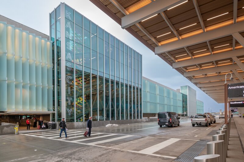 Vantage Airport Group celebrates Kansas City terminal inauguration ...