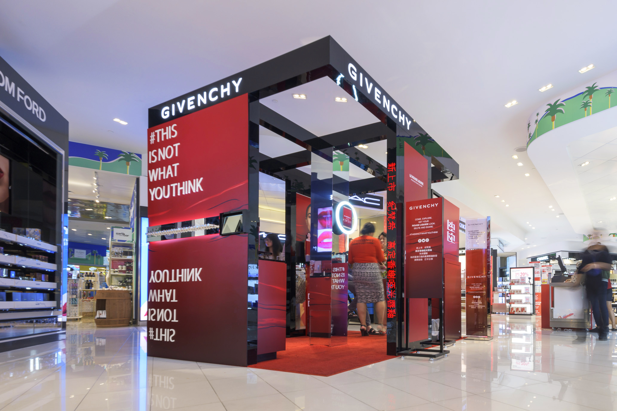 Givenchy makes travel retail pop-up debut with DFS and Bloommiami at LAX : Moodie Davitt Report