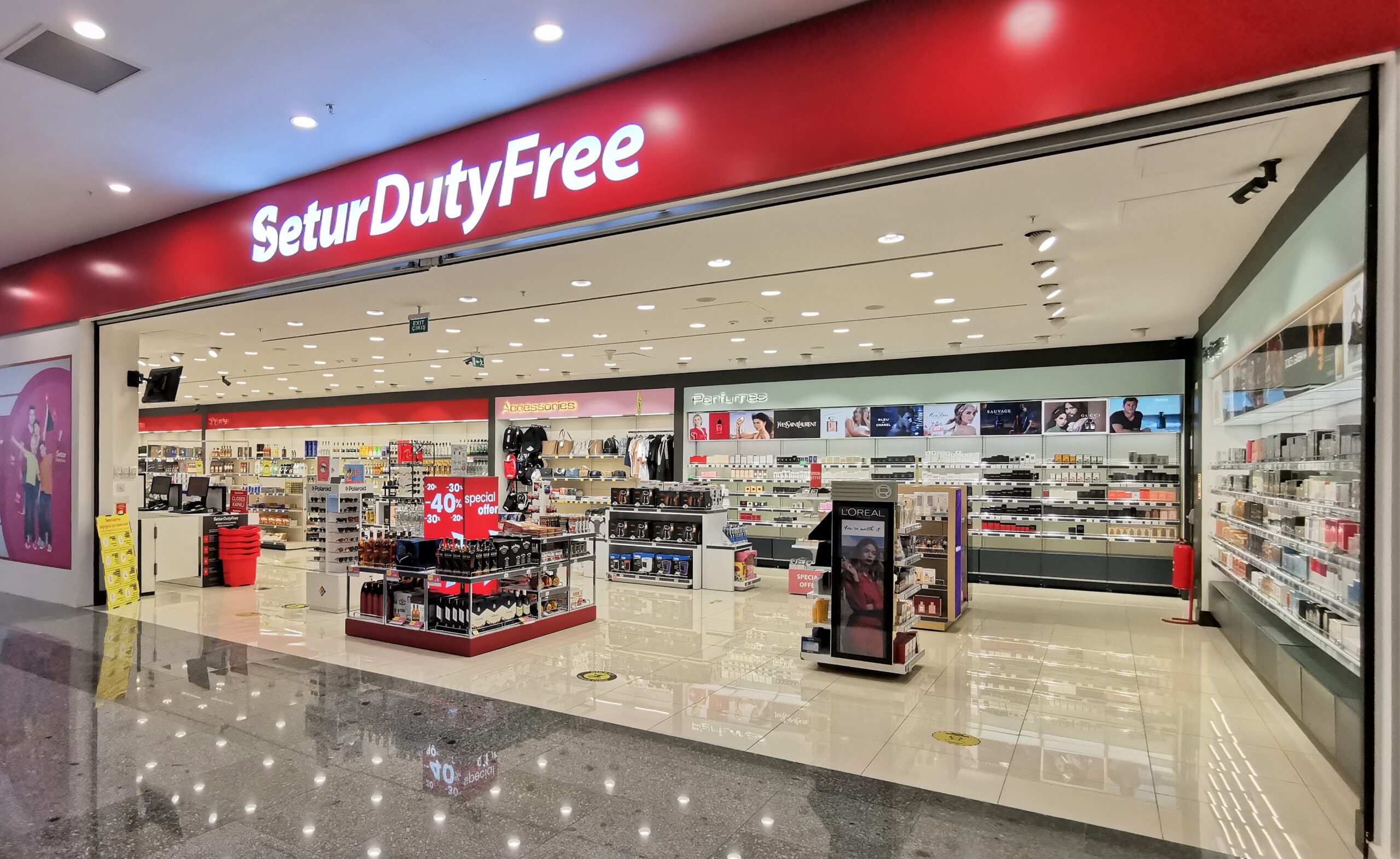 How agility, analytics and resilience helped Setur Duty Free turn ...