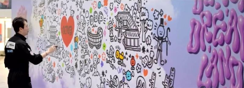 Lotte Duty Free partners with pop artist Hong Won-pyo to design ...