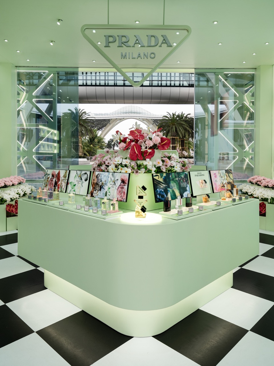 L’Oréal Travel Retail and CDFG celebrate multi-axis Prada Beauty pop-up ...