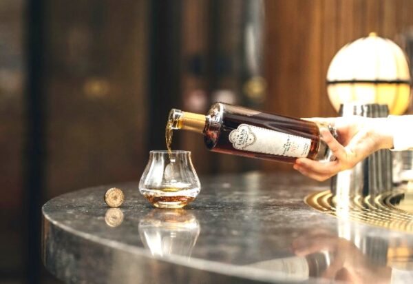 The Lakes Distillery partners with Duty Free Global for travel retail expansion : Moodie Davitt ...