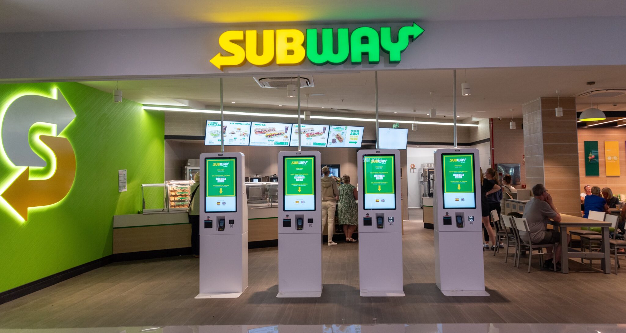 Areas opens island first with Subway franchise at Ibiza Airport ...