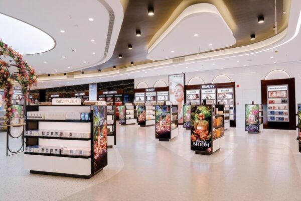 ‘New chapter of internationalisation’ – cdf Sri Lanka Duty Free store ...