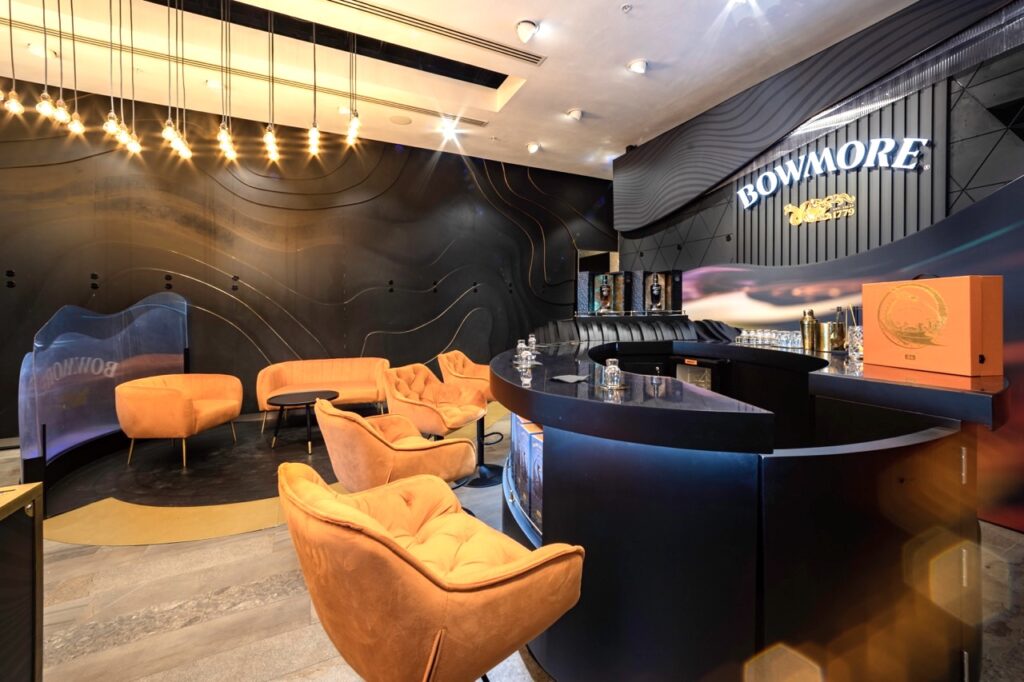 “A milestone for the brand” – Bowmore reveals first boutique in travel ...