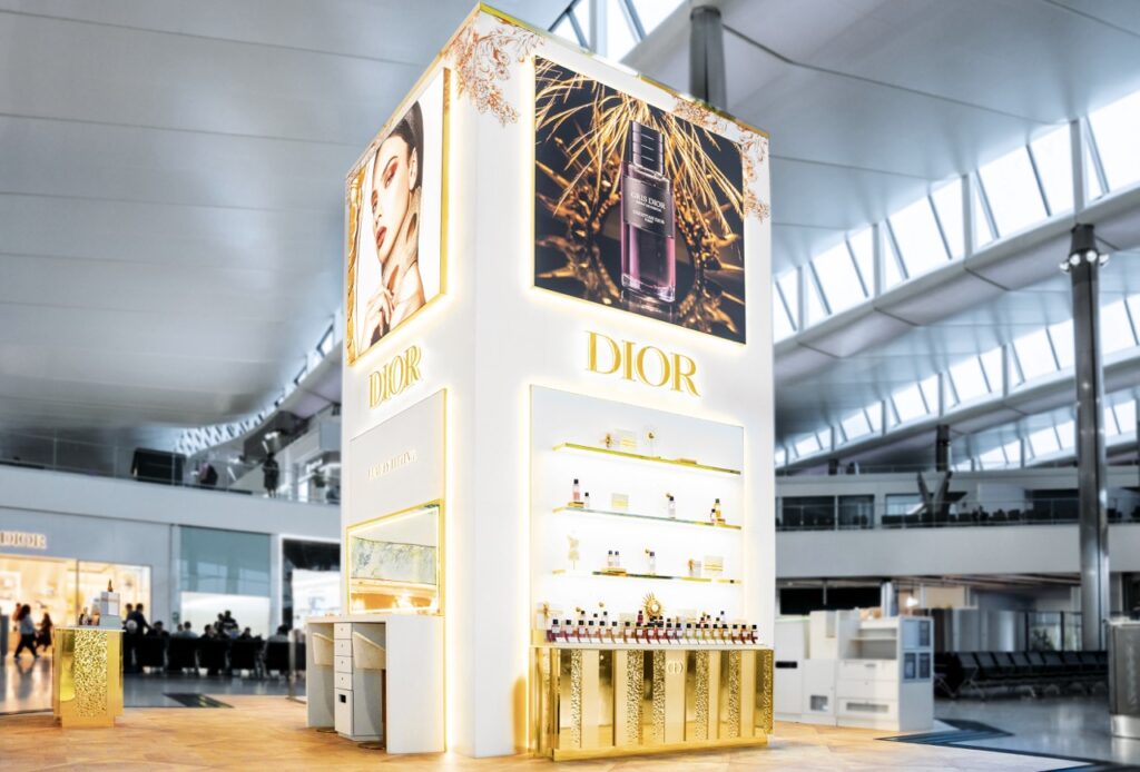 Exclusive: Dior ‘Ball of Dreams’ brings festive magic to Heathrow ...