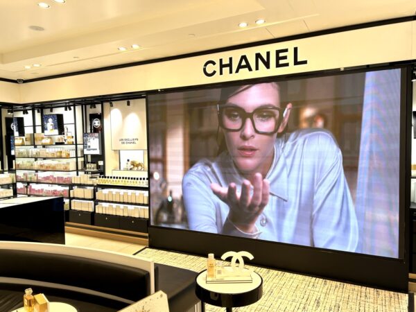 Chanel and Qatar Duty Free tell an extraordinary Winter Tale at Hamad ...