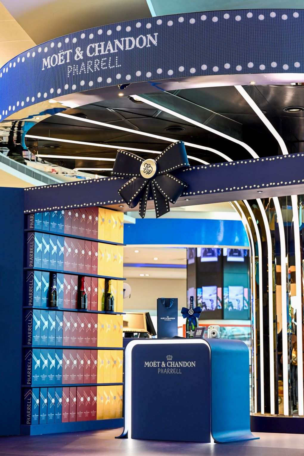 Moët & Chandon x Pharrell Williams gifting-themed pop-up shines with ...