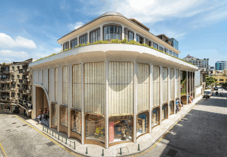 China Duty Free Group strengthens Macau footprint with Avenida de ...