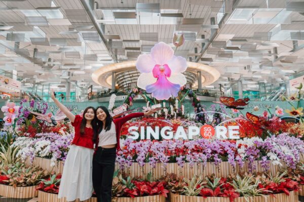 Changi Airport illuminated charity walk raises over S$220,000 to mark ...